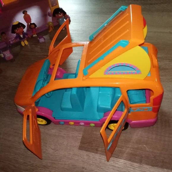 Dora The Explorer Toy Car